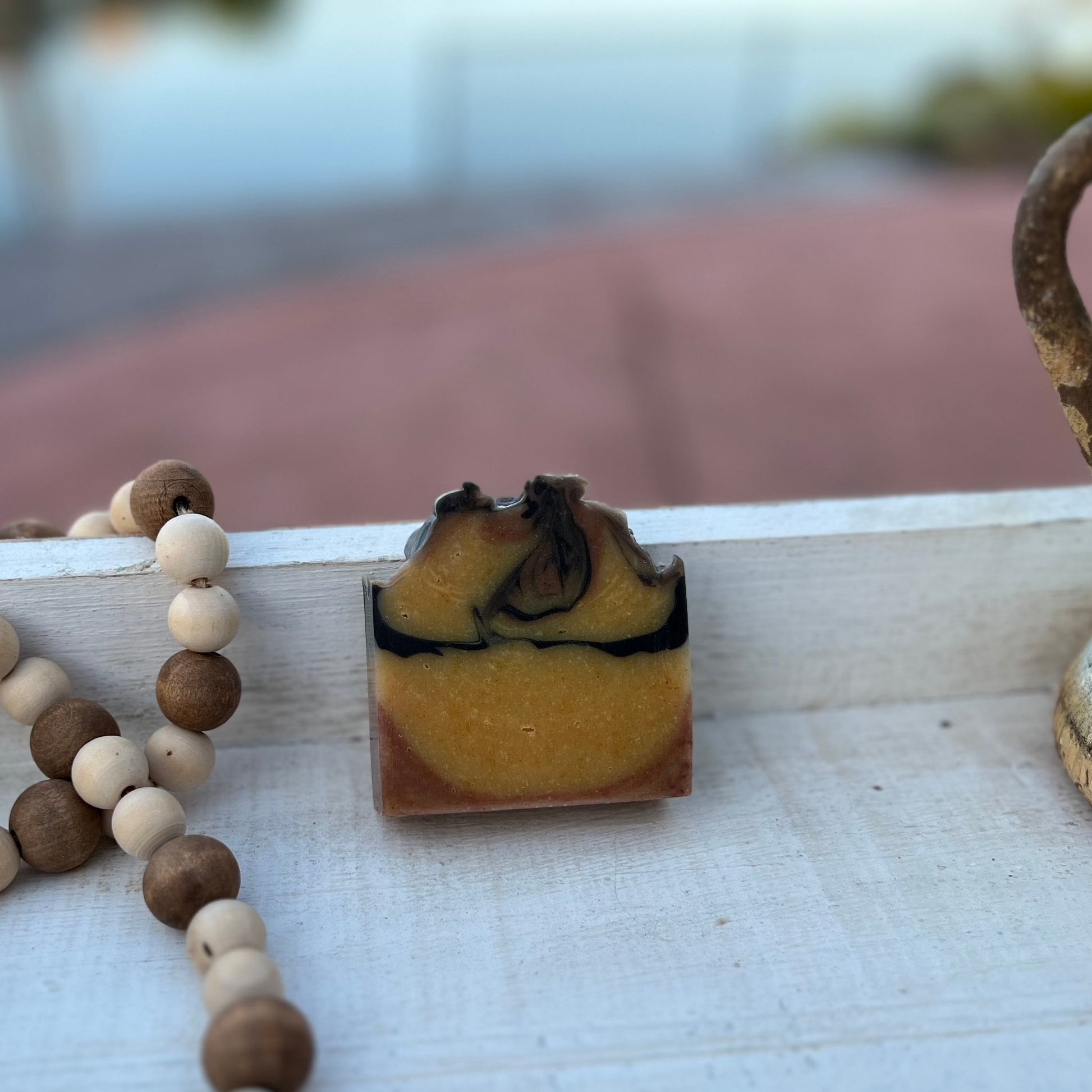 Volcano Kiss – Oui Soap